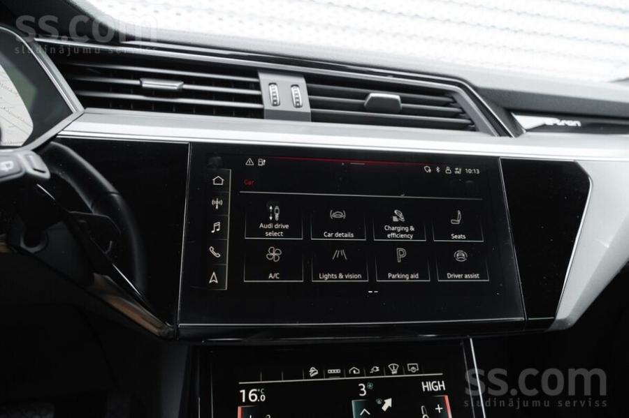 Zils Audi E-Tron 2022 Rīga, ar dzinēja tilpumu 0.00 L un nobraukumu 52 tūkst. km par 41250 €, foto 23 vietnē AUTOMOTO.COM.LV