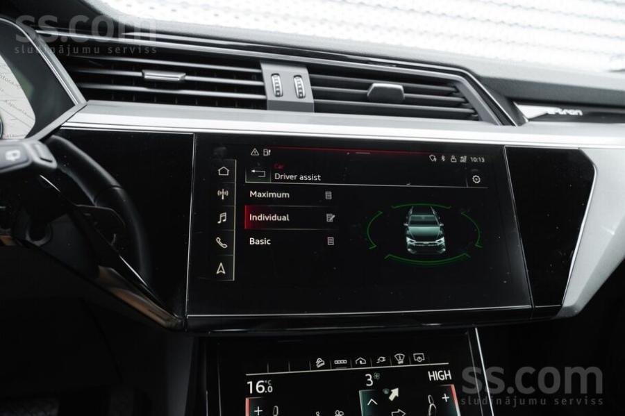 Zils Audi E-Tron 2022 Rīga, ar dzinēja tilpumu 0.00 L un nobraukumu 52 tūkst. km par 41250 €, foto 26 vietnē AUTOMOTO.COM.LV