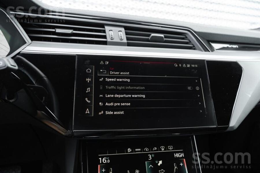Zils Audi E-Tron 2022 Rīga, ar dzinēja tilpumu 0.00 L un nobraukumu 52 tūkst. km par 41250 €, foto 27 vietnē AUTOMOTO.COM.LV
