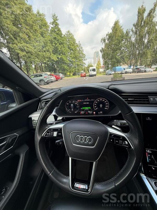 Zils Audi E-Tron 2022 Rīga, ar dzinēja tilpumu 0.00 L un nobraukumu 0 tūkst. km par 32000 €, foto 7 vietnē AUTOMOTO.COM.LV