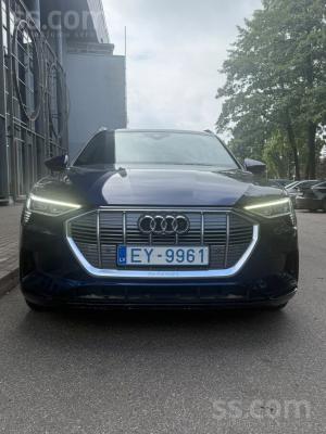 Синий Ауди E-Tron 2022 в Рига, объемом двигателя 0.00 л и пробегом 0 тыс. км за 32000 €, фото 12 на AUTOMOTO.COM.LV