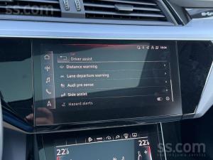 Blue Audi E-Tron 2022 in Riga, with an engine capacity of 0.00 L and mileage of 53 thousand km for 38990 €, photo 17 on AUTOMOTO.COM.LV