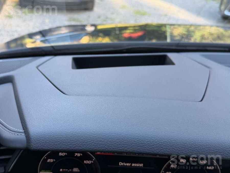 Blue Audi E-Tron 2022 in Riga, with an engine capacity of 0.00 L and mileage of 53 thousand km for 38990 €, photo 18 on AUTOMOTO.COM.LV