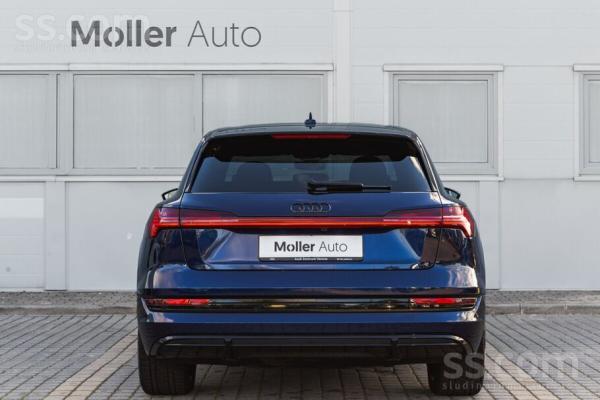 Audi E-Tron 2022 Ventspils vietnÄ Zils Audi E-Tron 2022 Ventspils, ar dzinÄja tilpumu 2.00 L un nobraukumu 60 tÅ«kst. km par 37500 ā¬, foto 5 vietnÄ AUTOMOTO.COM.LV