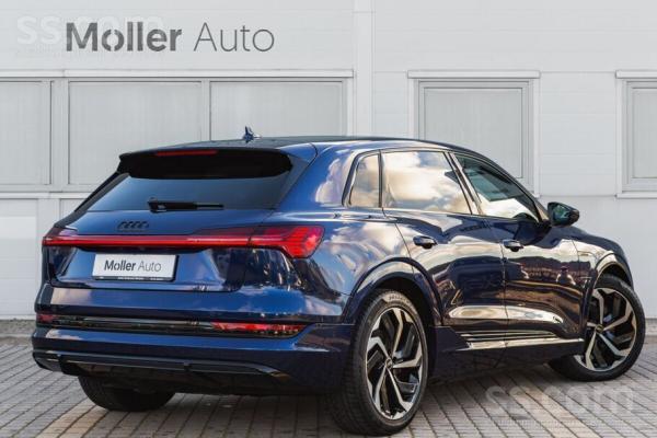 Audi E-Tron 2022 Ventspils vietnÄ Zils Audi E-Tron 2022 Ventspils, ar dzinÄja tilpumu 2.00 L un nobraukumu 60 tÅ«kst. km par 37500 ā¬, foto 6 vietnÄ AUTOMOTO.COM.LV