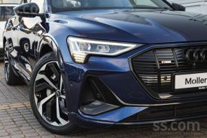 Zils Audi E-Tron 2022 Ventspils, ar dzinēja tilpumu 2.00 L un nobraukumu 60 tūkst. km par 37500 €, foto 12 vietnē AUTOMOTO.COM.LV