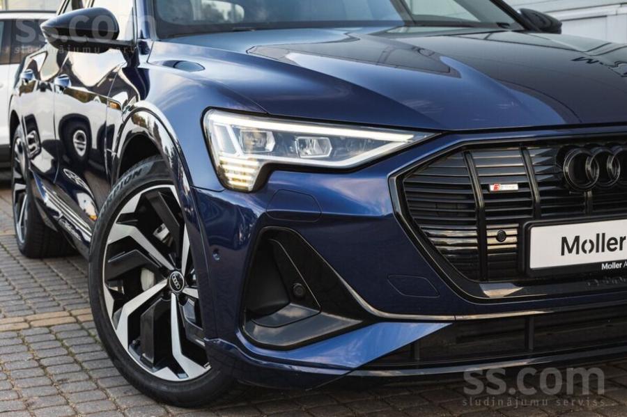Zils Audi E-Tron 2022 Ventspils, ar dzinēja tilpumu 2.00 L un nobraukumu 60 tūkst. km par 37500 €, foto 12 vietnē AUTOMOTO.COM.LV