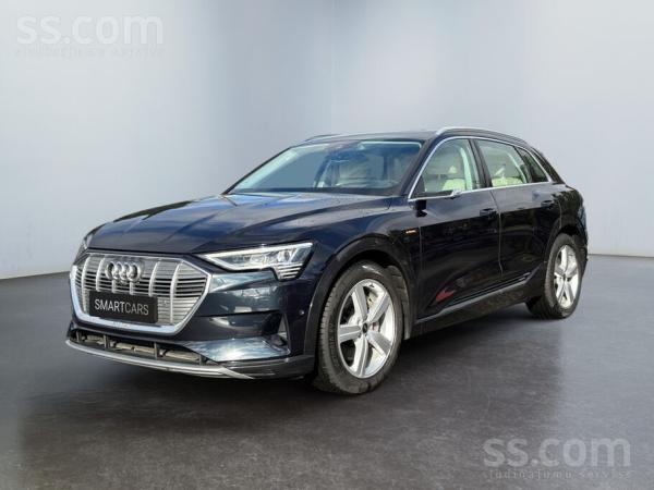 Синий Ауди E-Tron 2022 в Рига, объемом двигателя 0.00 л и пробегом 110 тыс. км за 26900 €, фото 1 на AUTOMOTO.COM.LV