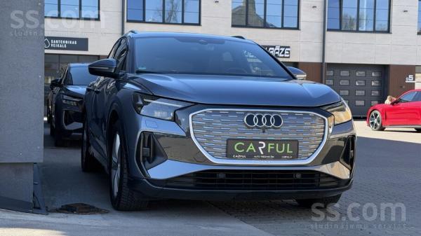 Синий Ауди E-Tron 2023 в Рига, объемом двигателя 0.00 л и пробегом 104 тыс. км за 29900 €, фото 3 на AUTOMOTO.COM.LV