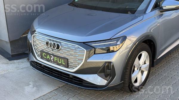 Синий Ауди E-Tron 2023 в Рига, объемом двигателя 0.00 л и пробегом 104 тыс. км за 29900 €, фото 4 на AUTOMOTO.COM.LV