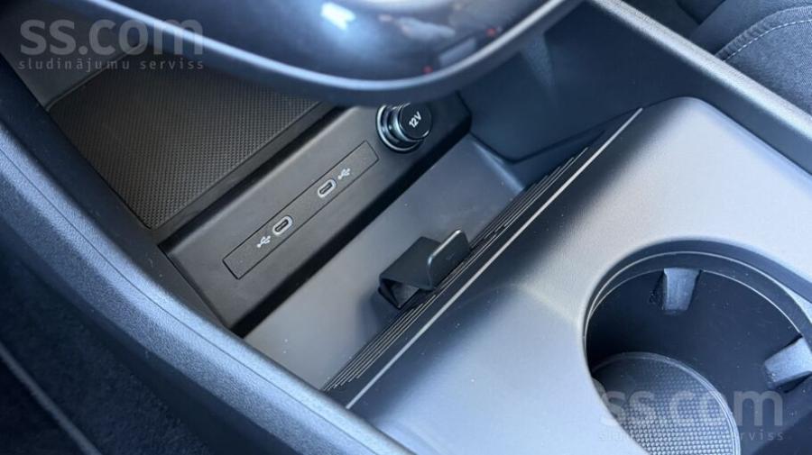 Zils Audi E-Tron 2023 Rīga, ar dzinēja tilpumu 0.00 L un nobraukumu 104 tūkst. km par 29900 €, foto 18 vietnē AUTOMOTO.COM.LV
