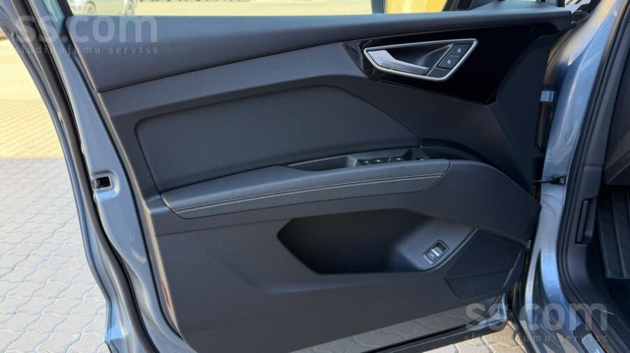 Zils Audi E-Tron 2023 Rīga, ar dzinēja tilpumu 0.00 L un nobraukumu 104 tūkst. km par 29900 €, foto 26 vietnē AUTOMOTO.COM.LV