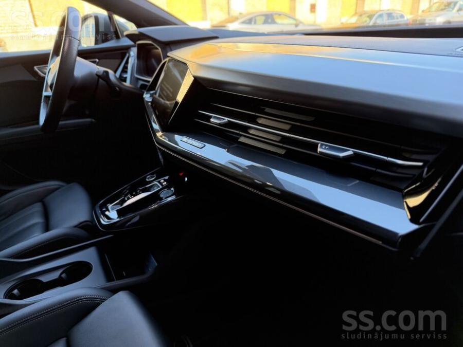 Zils Audi E-Tron 2023 Rīga, ar dzinēja tilpumu 0.00 L un nobraukumu 104 tūkst. km par 29900 €, foto 27 vietnē AUTOMOTO.COM.LV