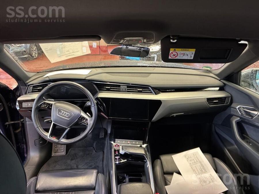 Zils Audi E-Tron 2023 Jelgava, ar dzinēja tilpumu 0.00 L un nobraukumu 77 tūkst. km par 41100 €, foto 8 vietnē AUTOMOTO.COM.LV