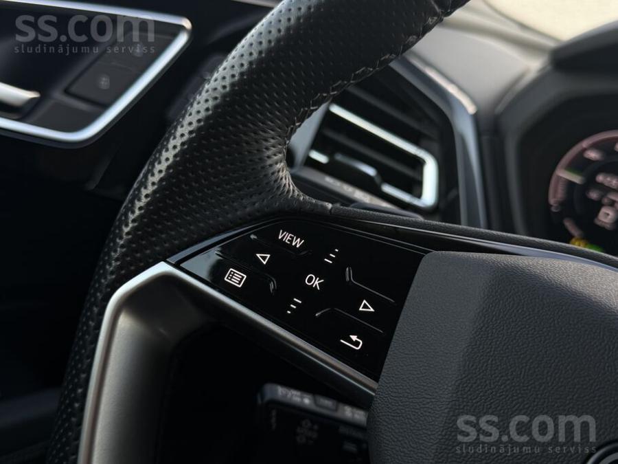 Zils Audi E-Tron 2023 Rīga, ar dzinēja tilpumu 0.00 L un nobraukumu 79 tūkst. km par 33900 €, foto 12 vietnē AUTOMOTO.COM.LV