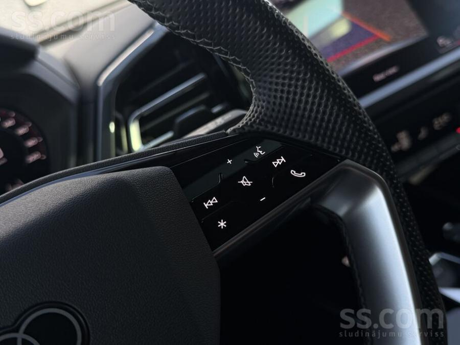 Zils Audi E-Tron 2023 Rīga, ar dzinēja tilpumu 0.00 L un nobraukumu 79 tūkst. km par 33900 €, foto 13 vietnē AUTOMOTO.COM.LV