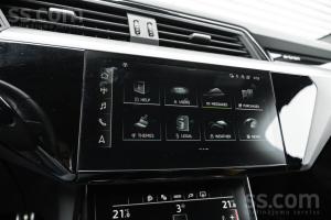 Zils Audi E-Tron 2023 Rīga, ar dzinēja tilpumu 0.00 L un nobraukumu 65 tūkst. km par 48250 €, foto 24 vietnē AUTOMOTO.COM.LV