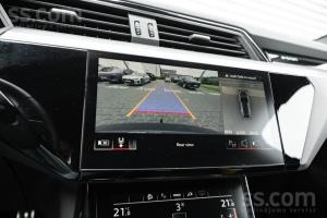 Zils Audi E-Tron 2023 Rīga, ar dzinēja tilpumu 0.00 L un nobraukumu 65 tūkst. km par 48250 €, foto 26 vietnē AUTOMOTO.COM.LV