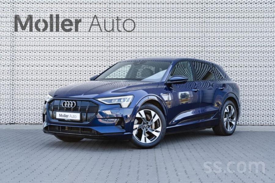 Zils Audi E-Tron 2023 Rīga, ar dzinēja tilpumu 0.00 L un nobraukumu 58 tūkst. km par 40100 €, foto 1 vietnē AUTOMOTO.COM.LV