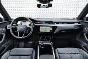 Zils Audi E-Tron 2023 Rīga, ar dzinēja tilpumu 0.00 L un nobraukumu 58 tūkst. km par 40100 €, foto 7 vietnē AUTOMOTO.COM.LV