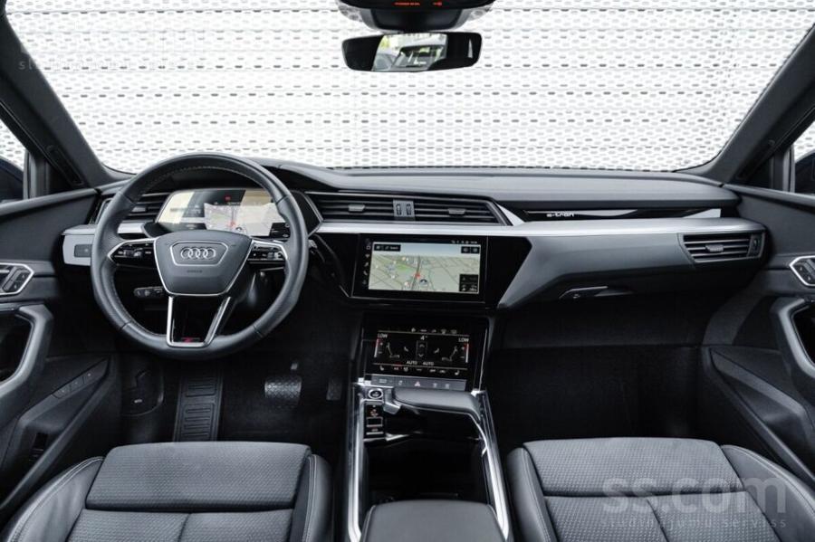 Zils Audi E-Tron 2023 Rīga, ar dzinēja tilpumu 0.00 L un nobraukumu 58 tūkst. km par 40100 €, foto 7 vietnē AUTOMOTO.COM.LV