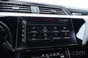 Zils Audi E-Tron 2023 Rīga, ar dzinēja tilpumu 0.00 L un nobraukumu 58 tūkst. km par 40100 €, foto 24 vietnē AUTOMOTO.COM.LV