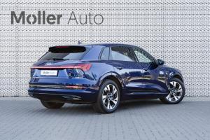 Blue Audi E-Tron 2023 in Marupe, with an engine capacity of 0.00 L and mileage of 58 thousand km for 40100 €, photo 5 on AUTOMOTO.COM.LV
