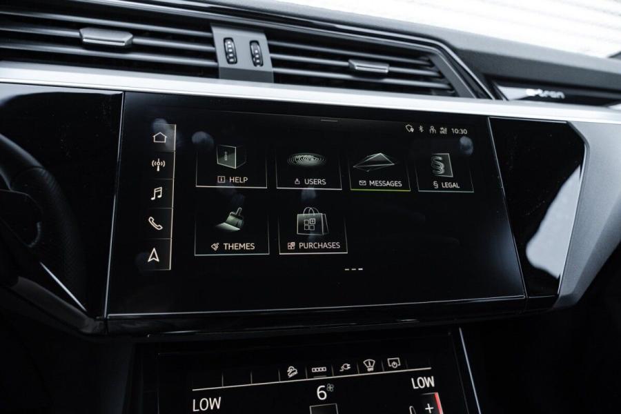 Blue Audi E-Tron 2023 in Marupe, with an engine capacity of 0.00 L and mileage of 58 thousand km for 40100 €, photo 32 on AUTOMOTO.COM.LV