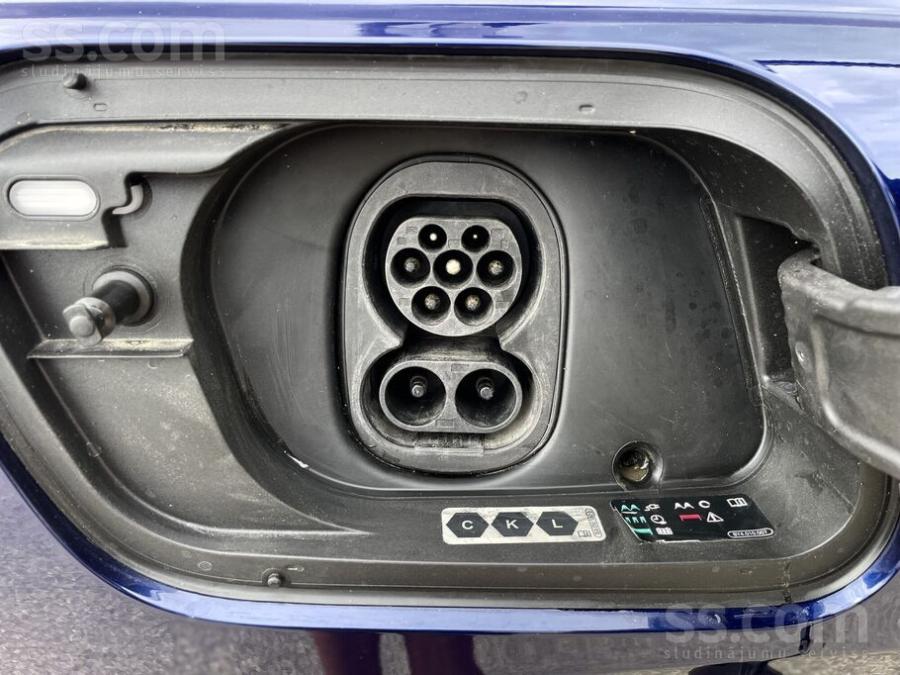 Zils Audi E-Tron 2023 Rīga, ar dzinēja tilpumu 0.00 L un nobraukumu 123 tūkst. km par 27990 €, foto 17 vietnē AUTOMOTO.COM.LV