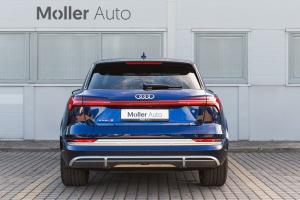 Zils Audi E-Tron 2023 Ventspils, ar dzinēja tilpumu 0.00 L un nobraukumu 77 tūkst. km par 42500 €, foto 5 vietnē AUTOMOTO.COM.LV