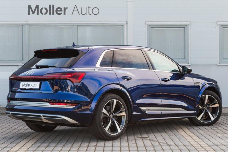 Zils Audi E-Tron 2023 Ventspils, ar dzinēja tilpumu 0.00 L un nobraukumu 77 tūkst. km par 42500 €, foto 6 vietnē AUTOMOTO.COM.LV