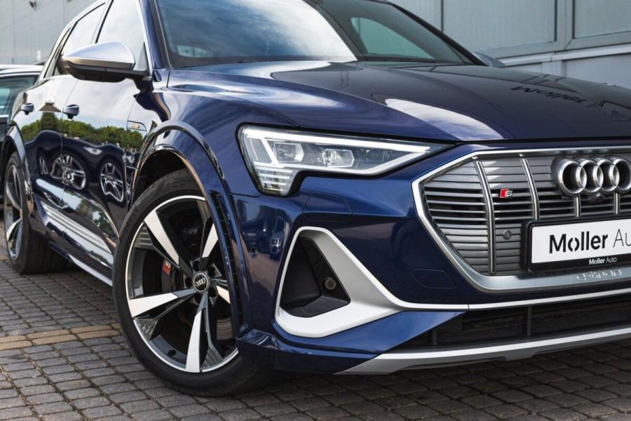 Zils Audi E-Tron 2023 Ventspils, ar dzinēja tilpumu 0.00 L un nobraukumu 77 tūkst. km par 42500 €, foto 11 vietnē AUTOMOTO.COM.LV