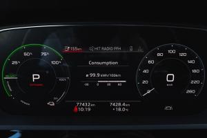 Zils Audi E-Tron 2023 Ventspils, ar dzinēja tilpumu 0.00 L un nobraukumu 77 tūkst. km par 42500 €, foto 23 vietnē AUTOMOTO.COM.LV
