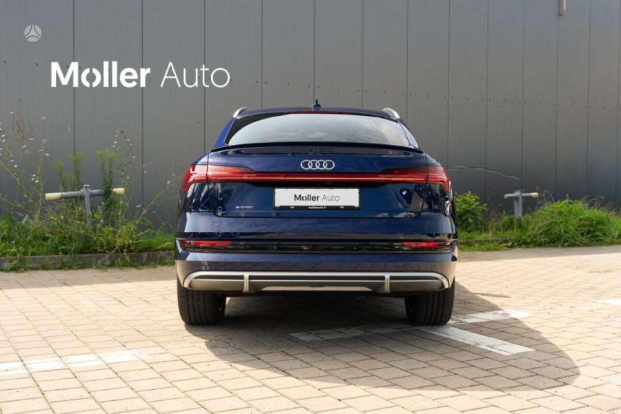 Zils Audi E-Tron 2023 Viļņa, ar dzinēja tilpumu 0.00 L un nobraukumu 29 tūkst. km par 39500 €, foto 7 vietnē AUTOMOTO.COM.LV