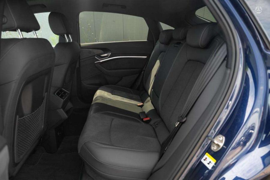 Zils Audi E-Tron 2023 Viļņa, ar dzinēja tilpumu 0.00 L un nobraukumu 29 tūkst. km par 39500 €, foto 12 vietnē AUTOMOTO.COM.LV