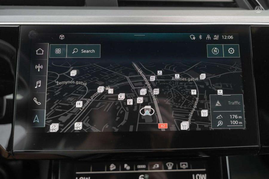 Zils Audi E-Tron 2023 Viļņa, ar dzinēja tilpumu 0.00 L un nobraukumu 29 tūkst. km par 39500 €, foto 18 vietnē AUTOMOTO.COM.LV