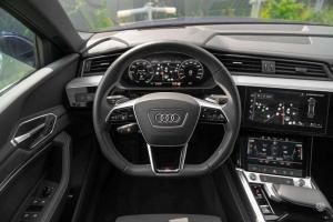 Zils Audi E-Tron 2023 Viļņa, ar dzinēja tilpumu 0.00 L un nobraukumu 29 tūkst. km par 39500 €, foto 25 vietnē AUTOMOTO.COM.LV
