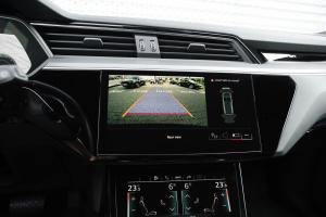 Zils Audi E-Tron 2023 Mārupe, ar dzinēja tilpumu 0.00 L un nobraukumu 32 tūkst. km par 40200 €, foto 26 vietnē AUTOMOTO.COM.LV