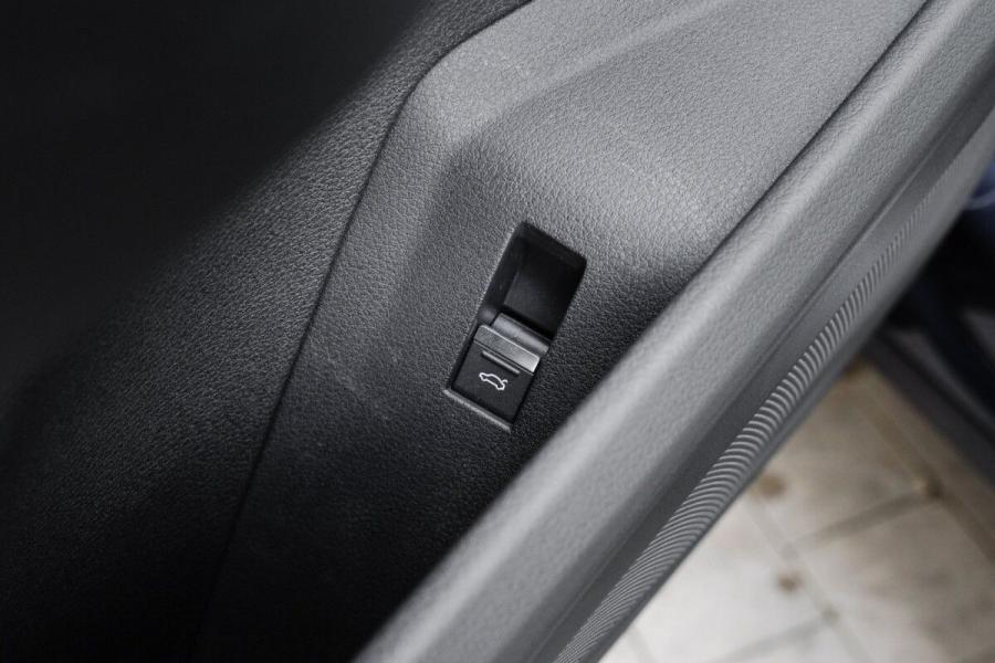Zils Audi E-Tron 2023 Mārupe, ar dzinēja tilpumu 0.00 L un nobraukumu 32 tūkst. km par 40200 €, foto 11 vietnē AUTOMOTO.COM.LV
