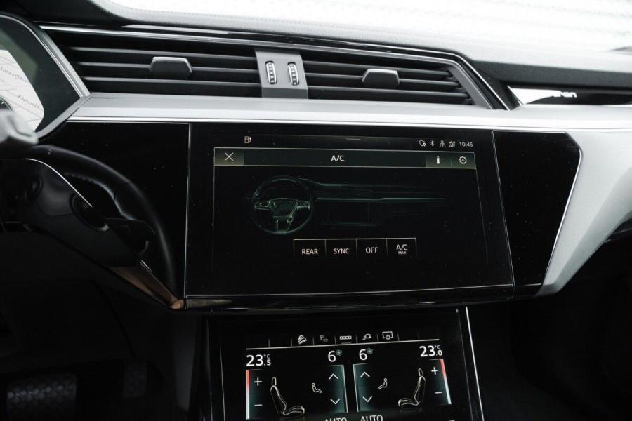 Zils Audi E-Tron 2023 Mārupe, ar dzinēja tilpumu 0.00 L un nobraukumu 32 tūkst. km par 40200 €, foto 29 vietnē AUTOMOTO.COM.LV