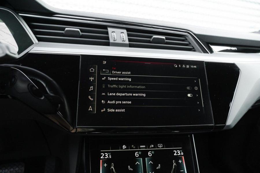 Zils Audi E-Tron 2023 Mārupe, ar dzinēja tilpumu 0.00 L un nobraukumu 32 tūkst. km par 40200 €, foto 43 vietnē AUTOMOTO.COM.LV