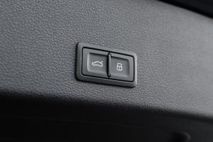 Zils Audi E-Tron 2023 Mārupe, ar dzinēja tilpumu 0.00 L un nobraukumu 32 tūkst. km par 40200 €, foto 61 vietnē AUTOMOTO.COM.LV