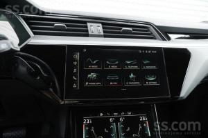 Синий Ауди E-Tron 2023 в Рига, объемом двигателя 0.00 л и пробегом 32 тыс. км за 40200 €, фото 22 на AUTOMOTO.COM.LV