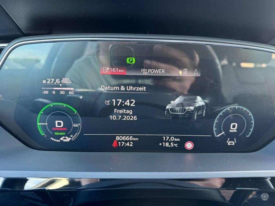 Zils Audi E-Tron 2023 Viļņa, ar dzinēja tilpumu 0.00 L un nobraukumu 80 tūkst. km par 33500 €, foto 23 vietnē AUTOMOTO.COM.LV