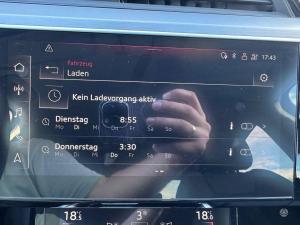 Zils Audi E-Tron 2023 Viļņa, ar dzinēja tilpumu 0.00 L un nobraukumu 80 tūkst. km par 33500 €, foto 24 vietnē AUTOMOTO.COM.LV