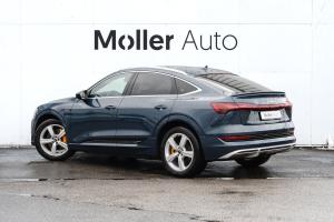 Zils Audi E-Tron 2023 Rīga, ar dzinēja tilpumu 0.00 L un nobraukumu 63 tūkst. km par 34900 €, foto 4 vietnē AUTOMOTO.COM.LV