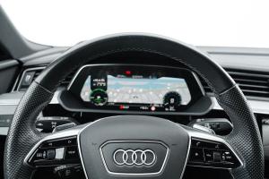 Zils Audi E-Tron 2023 Rīga, ar dzinēja tilpumu 0.00 L un nobraukumu 63 tūkst. km par 34900 €, foto 17 vietnē AUTOMOTO.COM.LV