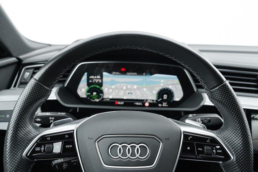 Zils Audi E-Tron 2023 Rīga, ar dzinēja tilpumu 0.00 L un nobraukumu 63 tūkst. km par 34900 €, foto 17 vietnē AUTOMOTO.COM.LV