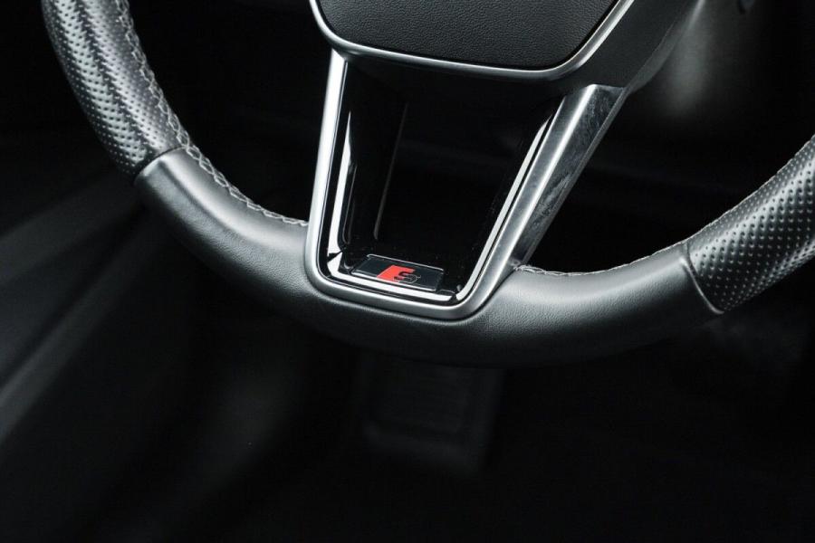 Zils Audi E-Tron 2023 Rīga, ar dzinēja tilpumu 0.00 L un nobraukumu 63 tūkst. km par 34900 €, foto 39 vietnē AUTOMOTO.COM.LV