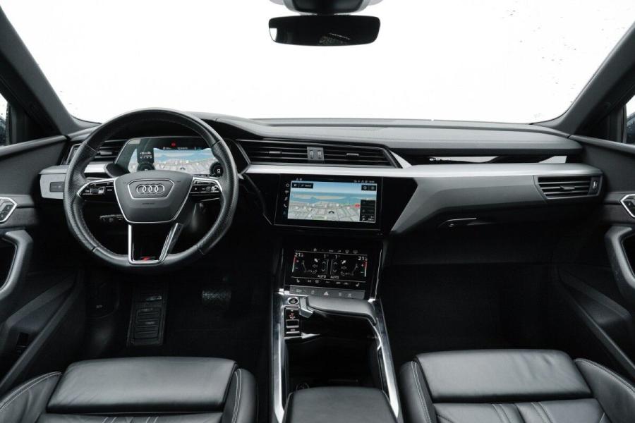 Zils Audi E-Tron 2023 Rīga, ar dzinēja tilpumu 0.00 L un nobraukumu 63 tūkst. km par 34900 €, foto 40 vietnē AUTOMOTO.COM.LV